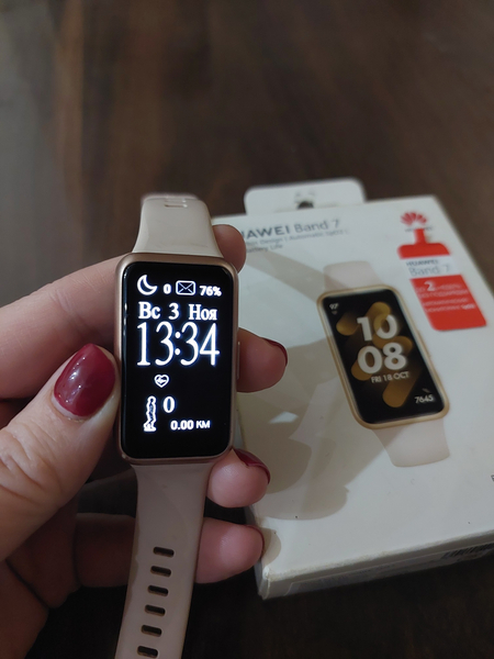 Продам часы браслет  Huawei Band 7