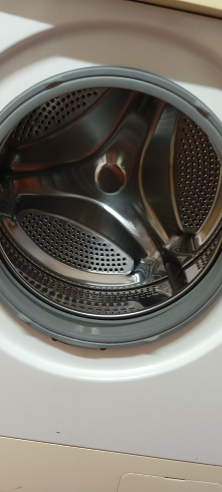 Продам стиральную машину LG 5KG