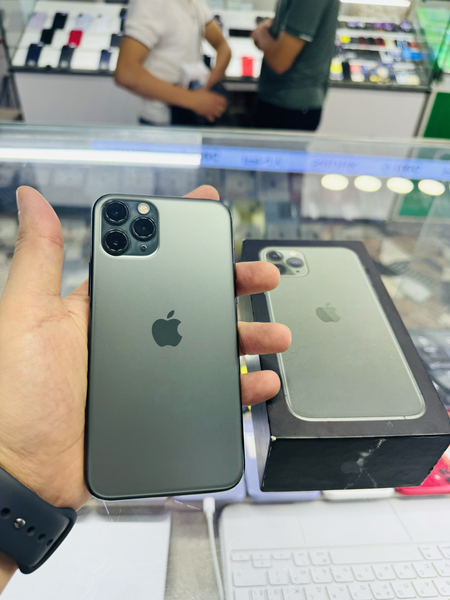 iPhone 11 Pro 64 gb 93% radnoy