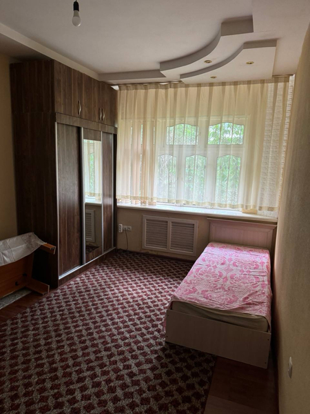 Феруза 1*2/2/4 Балкон 2*6 Ориентир 221 мактаб Хамма шароити бор  350&