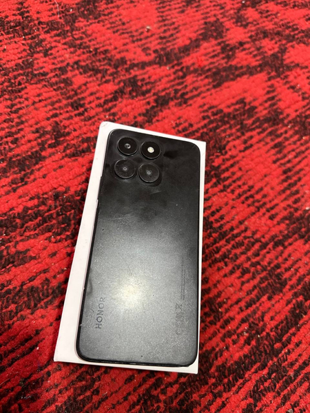 HONOR x6a zur holda