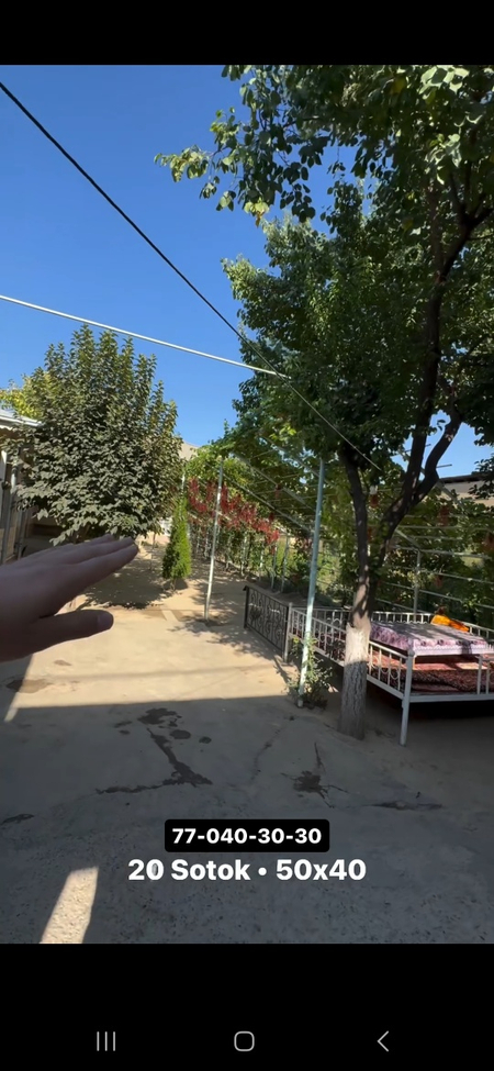 Toshkent Shayhontoxur Oqlon mahalla 
10 sotix
50×40 yahlit hovli qeysh
