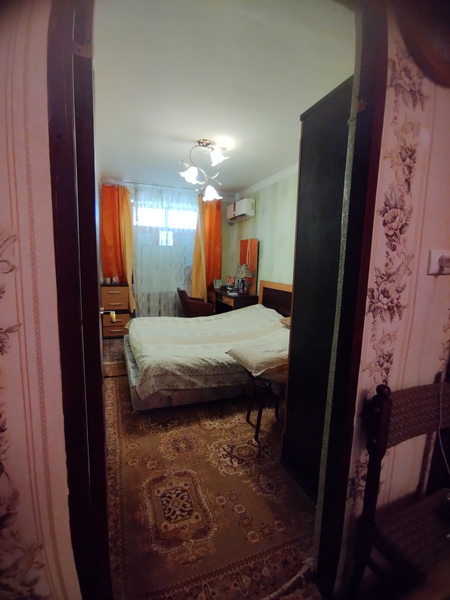 Срочно продаётся 2этажке ,2 этаже , 2 комнатная квартира