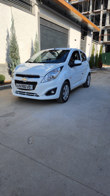 Chevrolet Spark Sotiladi