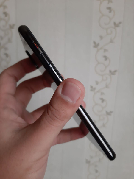 Iphone XS LL/A ideal