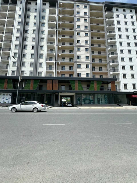 Farg‘ona sh markazida yangi qurilgan 3 kvartira sotiladi Oxu kafesi