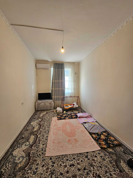 2 xonali 50m² 4-qavat uy sotiladi.