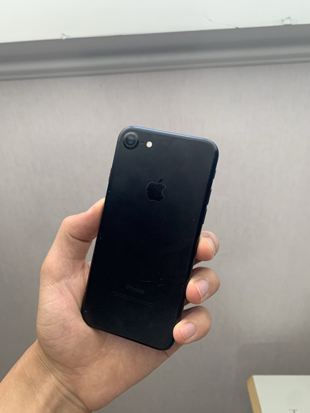 Iphone 7 32G sell