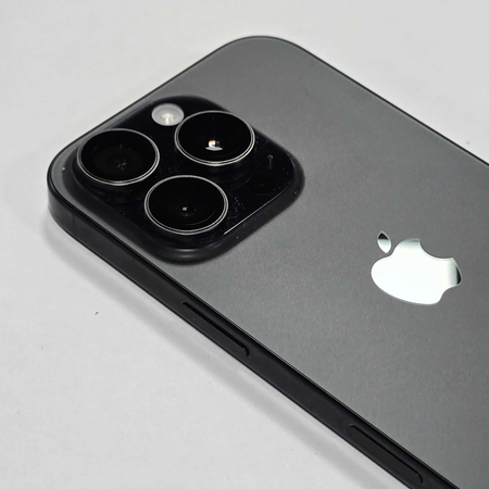 iPhone 16 Pro 128Gb Black Titanium IDEAL
