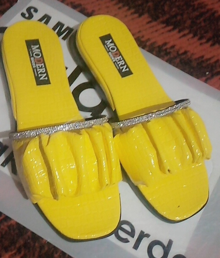 Modern shoesdan tapichkalar