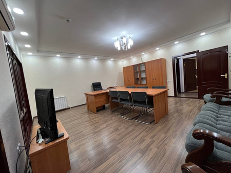 Сдается помещение 180м2 с ремонтом и мебелью вдоль дороги гос. Саехат