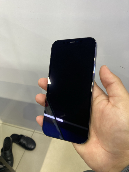 Iphone 12 pro blue