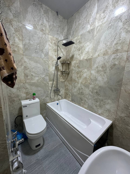 Evro uchastka sotiladi 3sotix 5xona