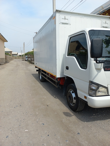 Isuzu sotiladi 2015
