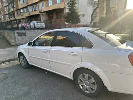 Lacetti Белый 1.8