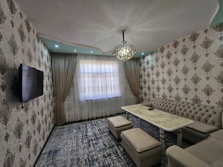 2 xonali 62m² 2-qavat uy sotiladi.