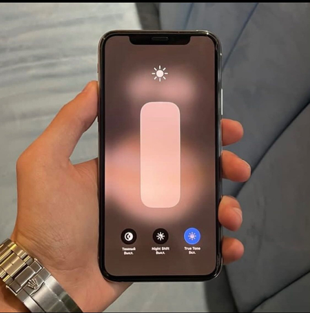 Iphone XS 256г Gold ёмкость 79% родной идеально