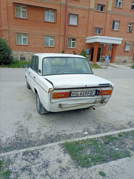 Jiguli 06 sotiladi