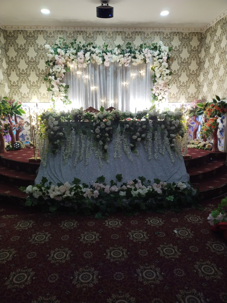 Anna decor sahna bezaklari sizning xizmatingizda