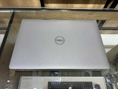 DELL Precision Intel Core i7-10610U озу8гб 256ssd Nvidio Quadro P520