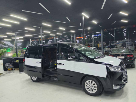 JAC M4 AFTOMAT 2l turbo 9 mesta