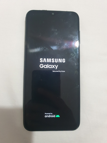 Samsung m14 6000amper batare srochna sotiladi