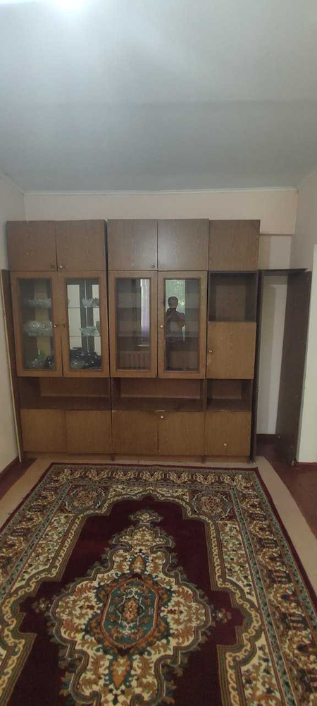 2-3/1/4 kvartira Sotiladi. Office qilishga qulay joyda. Yunusobod 18kv