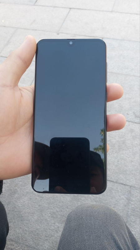 Samsung a30 bor hotar 32.3