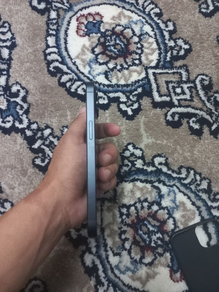 iPhone 13 128 gb sotiladi
