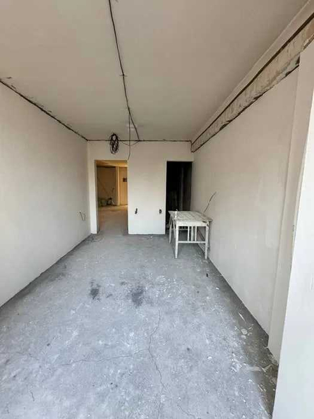 Продается квартира на Дружбе. 4 комнаты. Нархоз