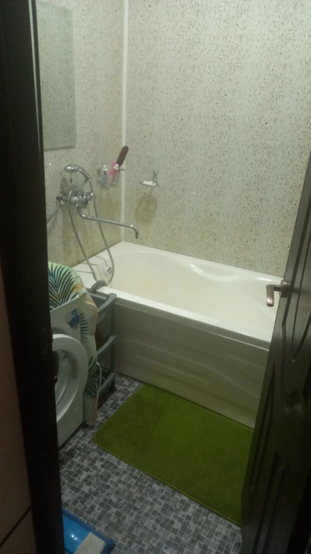 Продаю свою квартиру собственник массив куйлюк  2, дом 3, квартира 82