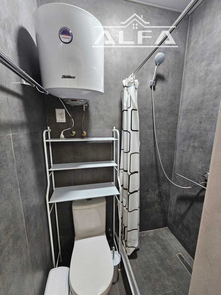 3 xonali 76m² 6-qavat sotiladi.