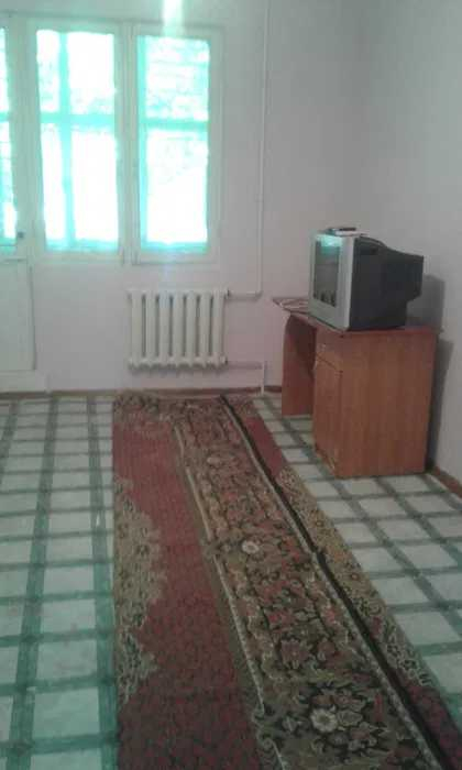 Продажа Феруза м-в ул.Кадырова   2/1/4 ост.Пенхаус
