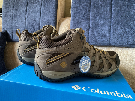 * Columbia WaterProof оригинал из США 46 размер новые