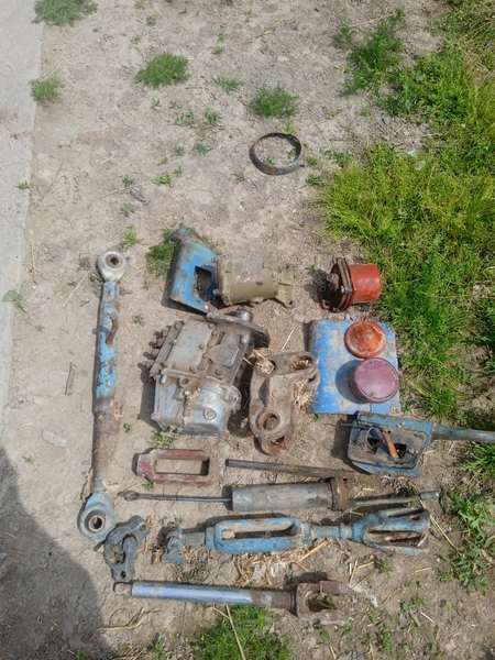 Traktor zapchastlari bu sotiladi