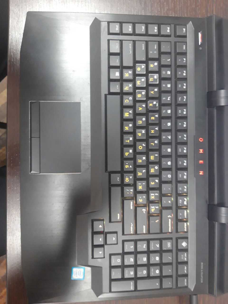 HP OMAN X Laptop (o'yin, grafik, interyer dizayni v/h program)