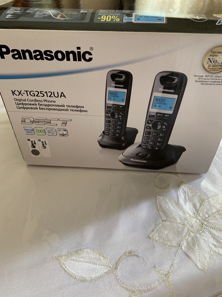 KX-TG2512UA Цифровой беспородной телефон