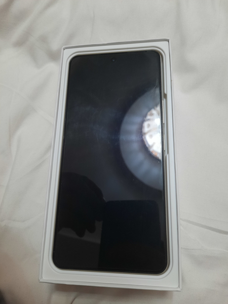 Vivo y36 yangi xolati yaxshi