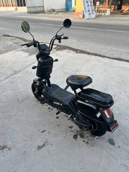 Sukuter  holatui ideal