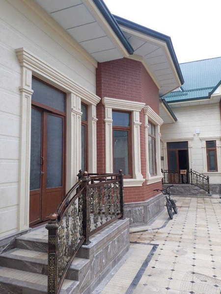 Элементы фасадного декора любой сложности/ в наличие и на заказ