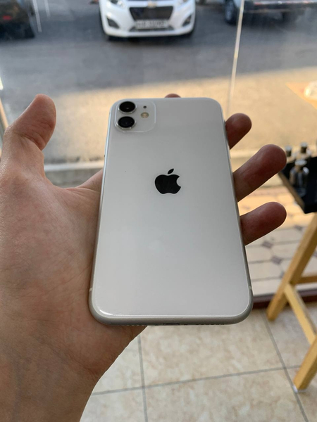 iPhone 11 ideal holatda