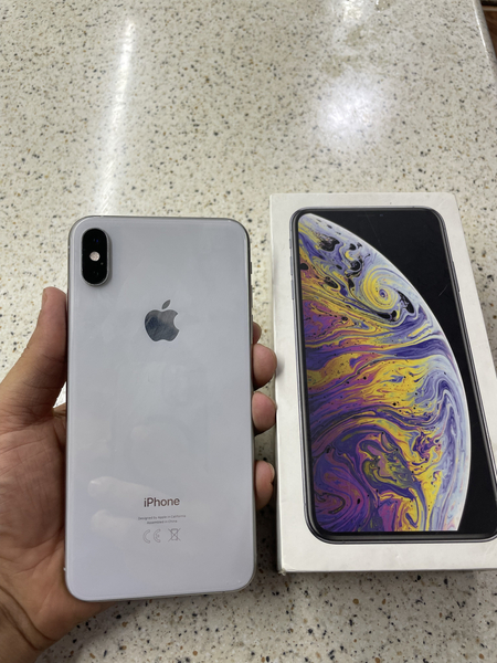 Iphone Xs Max kafolati bor