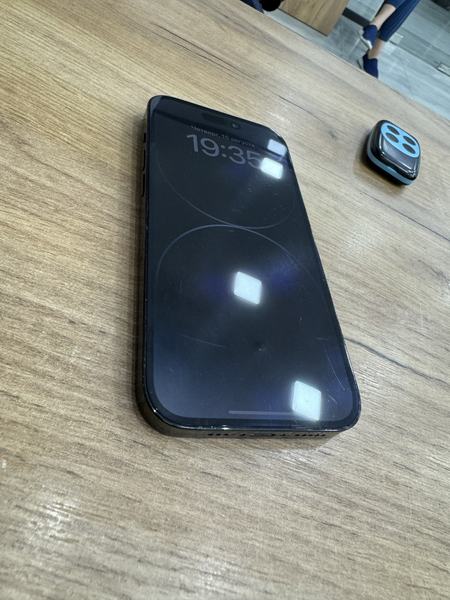 Iphone 14 Pro qora Z/PA 256GB