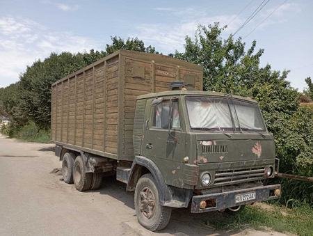 KAMAZ prsef  sotiladi