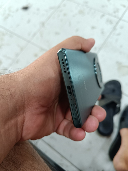 Honor x9a 128 GB Продаю срочно