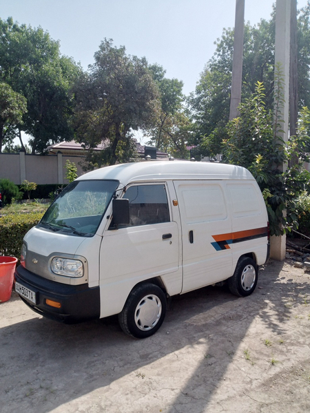 Damas van 2013 yil sotiladi Gazi bor rangi oq