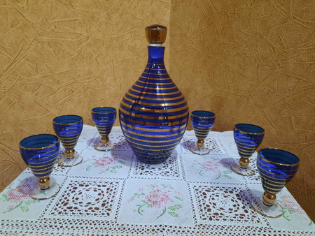 Винтажный графин и 6 рюмочек,  Чехословакия, Богемия