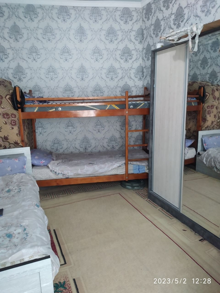 Yengi Towmiy postan kirganda Tutzor hovli sotiladi
