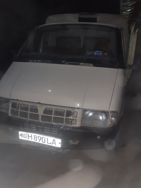 Газел 2002 йил метани бор 3та 50 талик