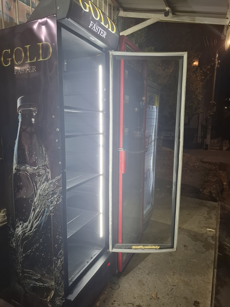 Холодильник для напитков